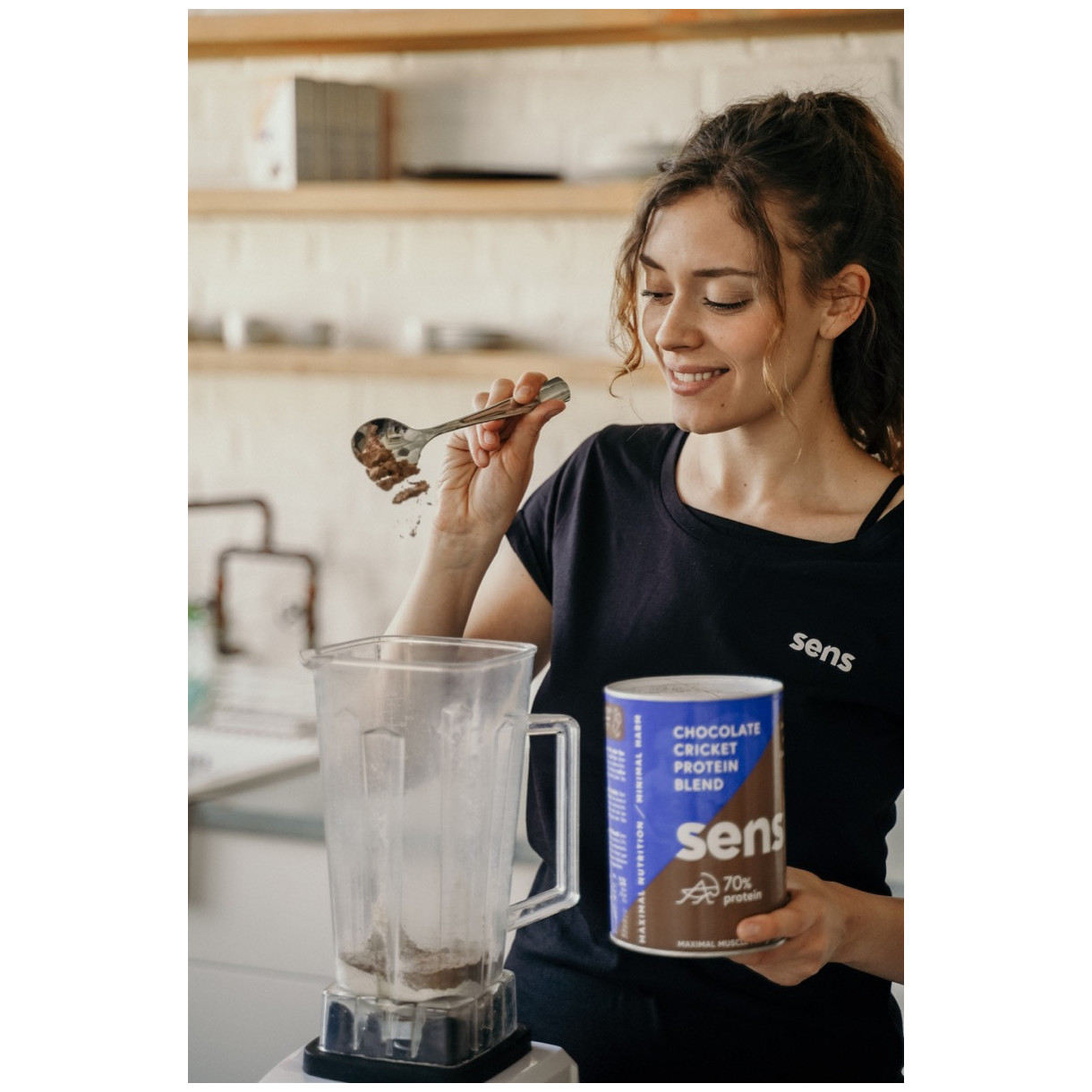 Протеинова напитка Sens Shake blend -шоколад 650 г | 4camping.bg